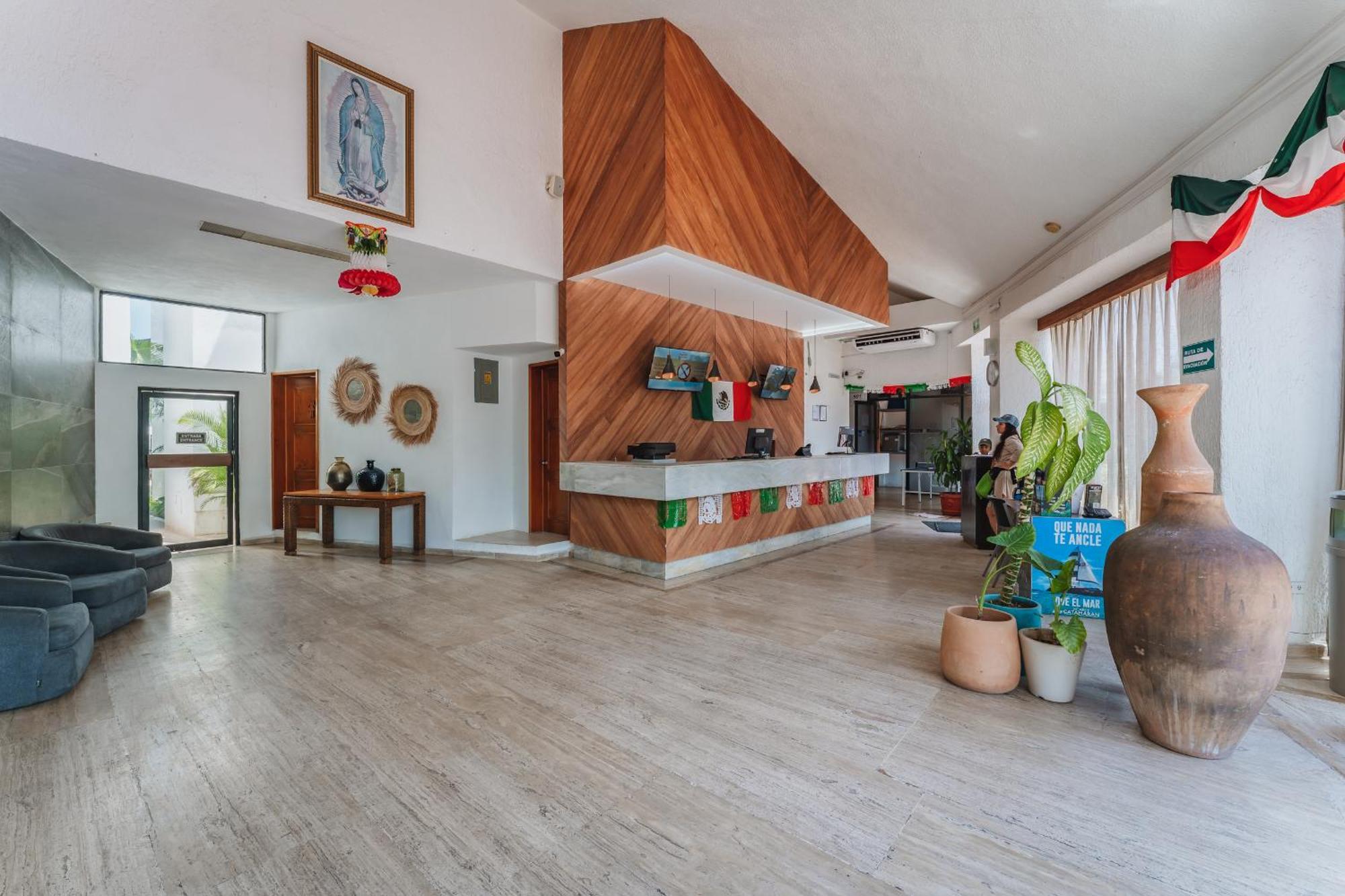 IMPERIAL LAS PERLAS CANCUN HOTEL CANCUN RETREATS